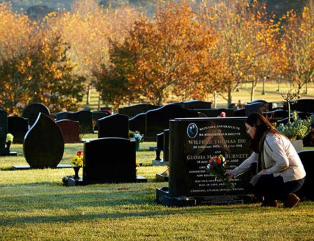 What COVID 19 lockdowns mean for funerals - Dils